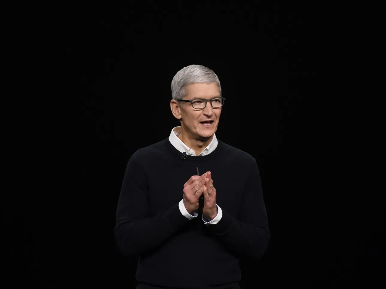 Tim Cook: Apple Ready to Splash the Cash To Compete with Rivals in AI
