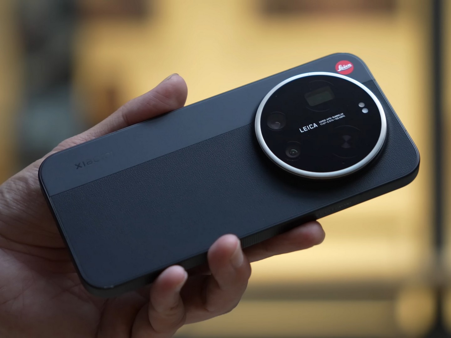 First Xiaomi 17 Ultra Hands-On Video Hits the Web, Showcasing Its Camera