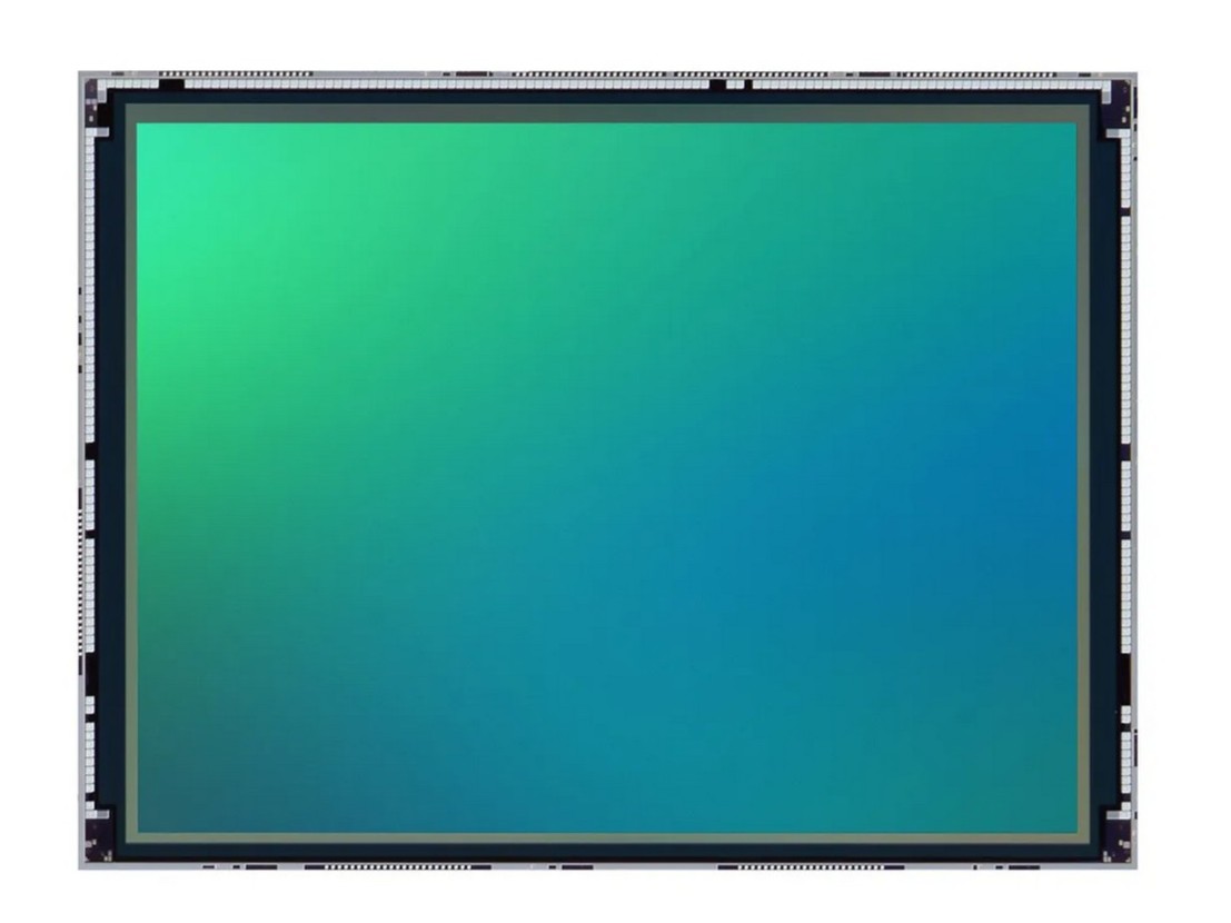 Sony’s New 200MP LYTIA 901 Sensor Uses On-Chip AI to Master Digital Zoom
